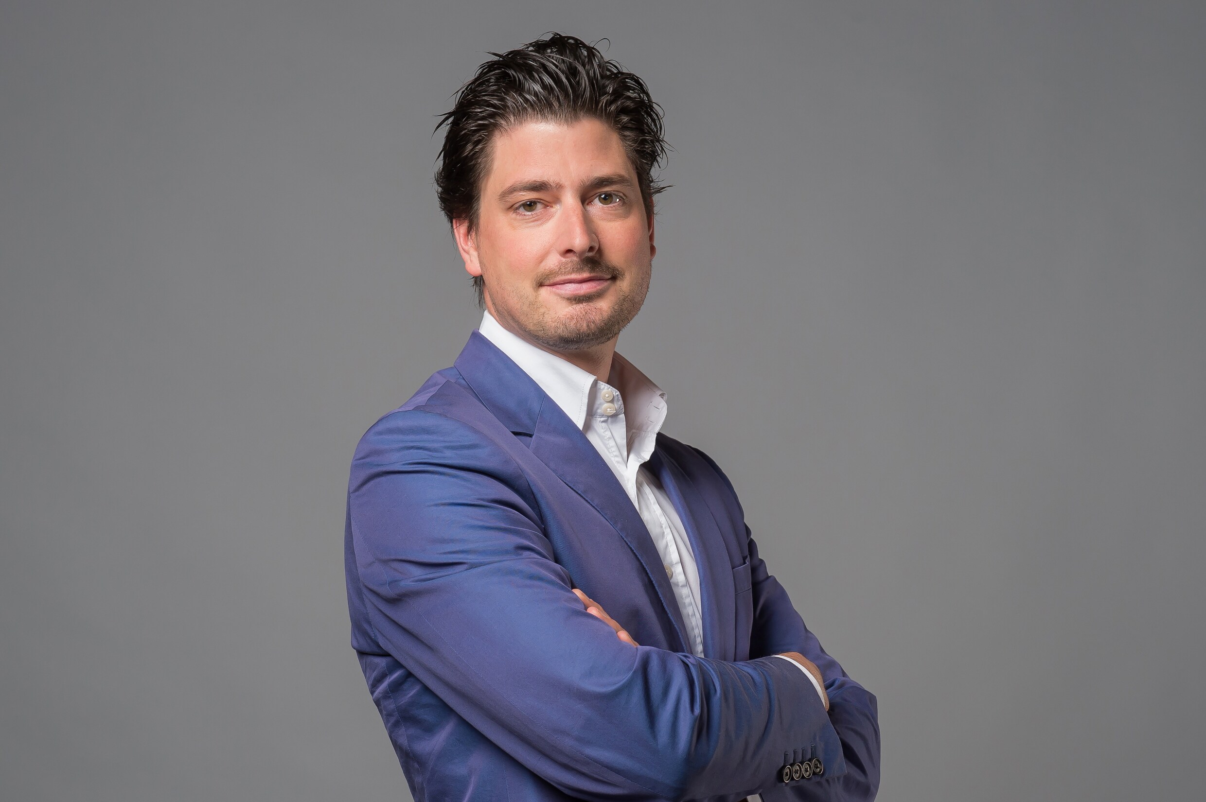 Vanavond op tv: Een erg lugubere seriemoordenaar, Peter Vandenbempt als quizzer en ‘Pano’ zoekt ...