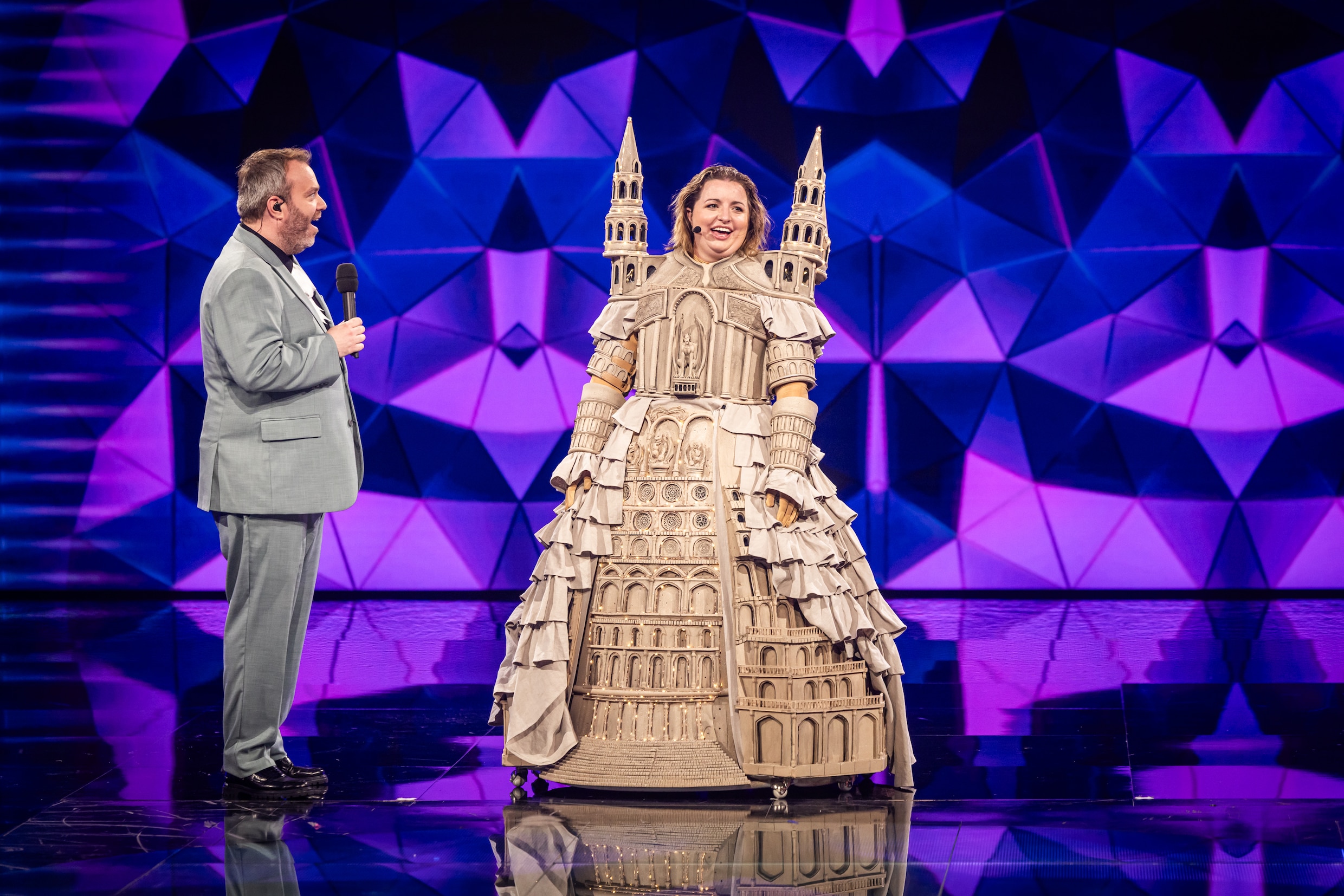 Château valt af in ‘The Masked Singer’: ‘Mijn moeder zei vorige week ...