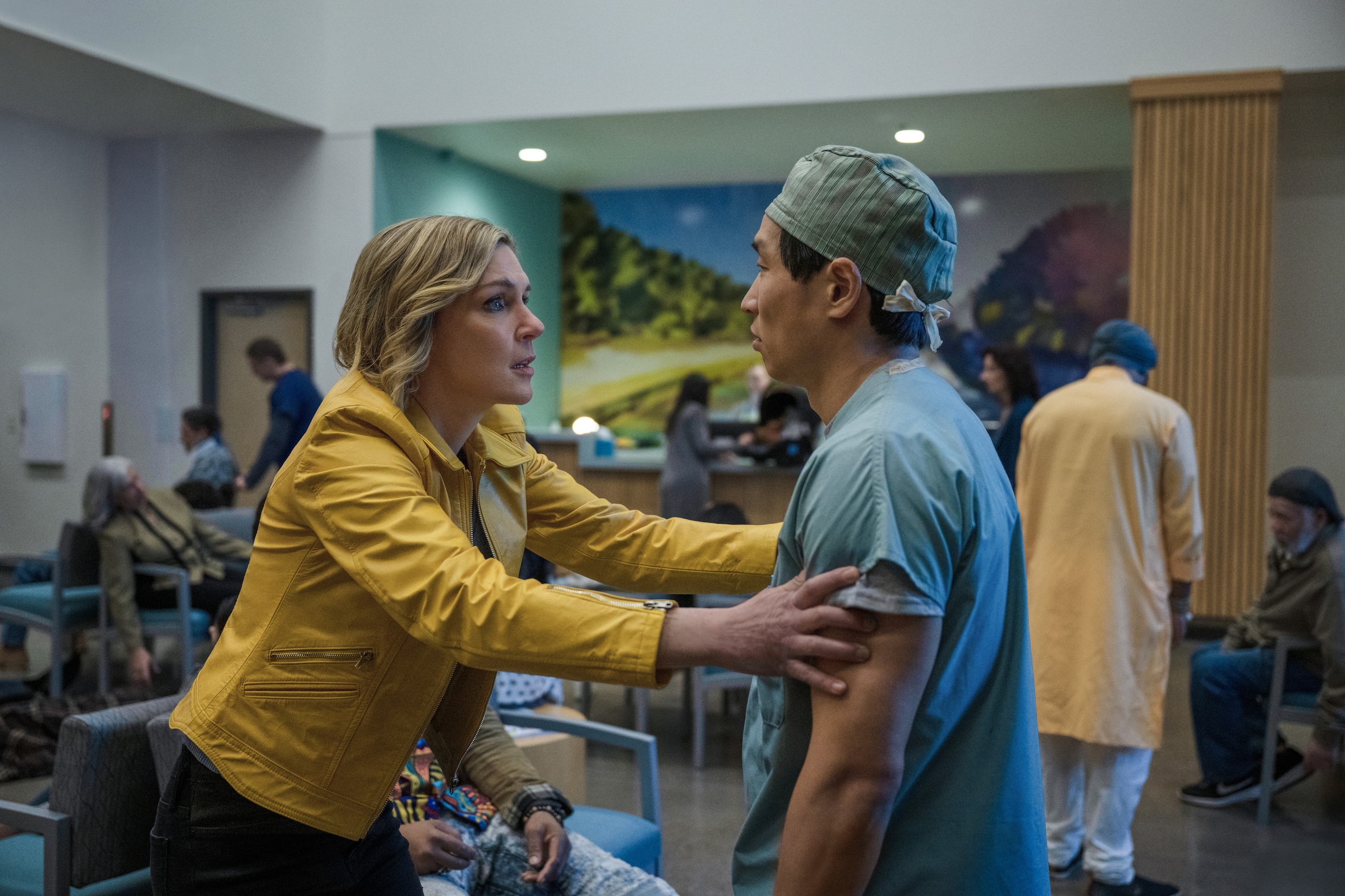 Recensie ‘Pluribus’ op Apple TV+ van de maker van 'Breaking Bad' en ...
