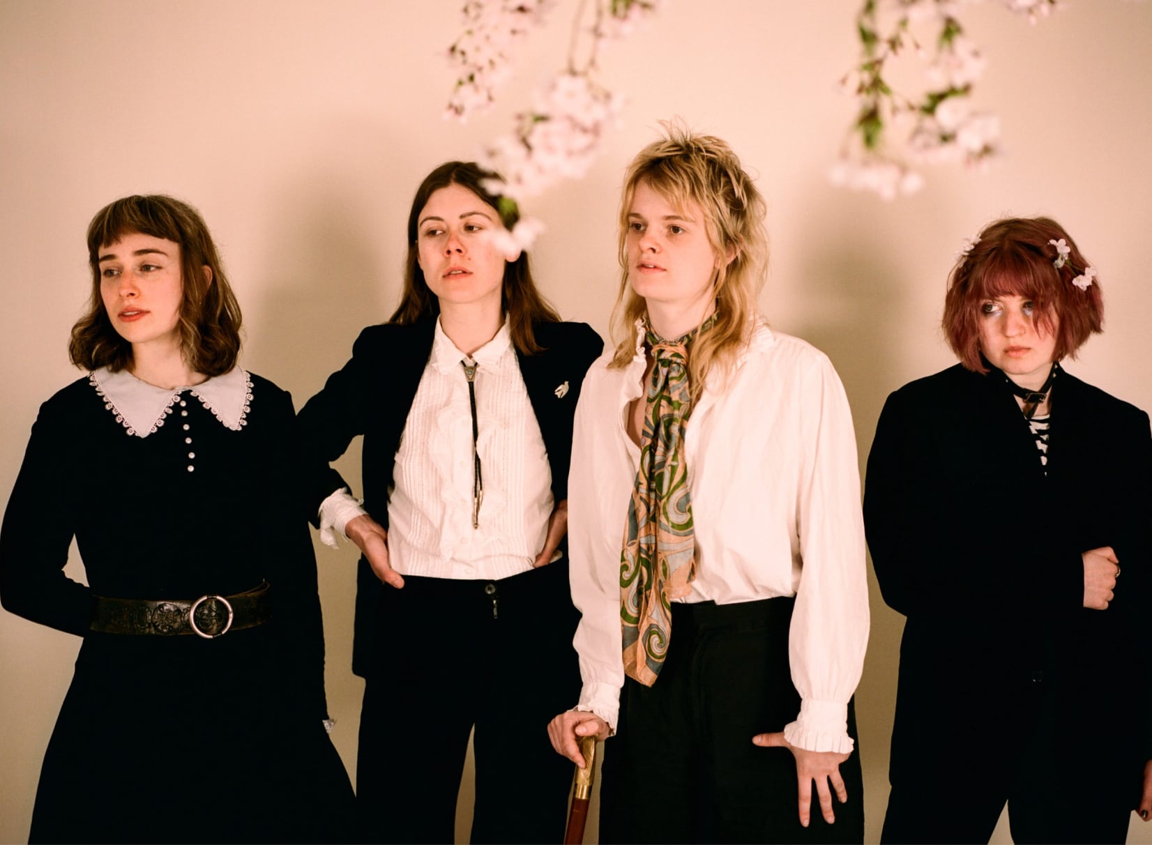Kaduke folkpunk over moeder Maria: maak kennis met de Britse band The ...