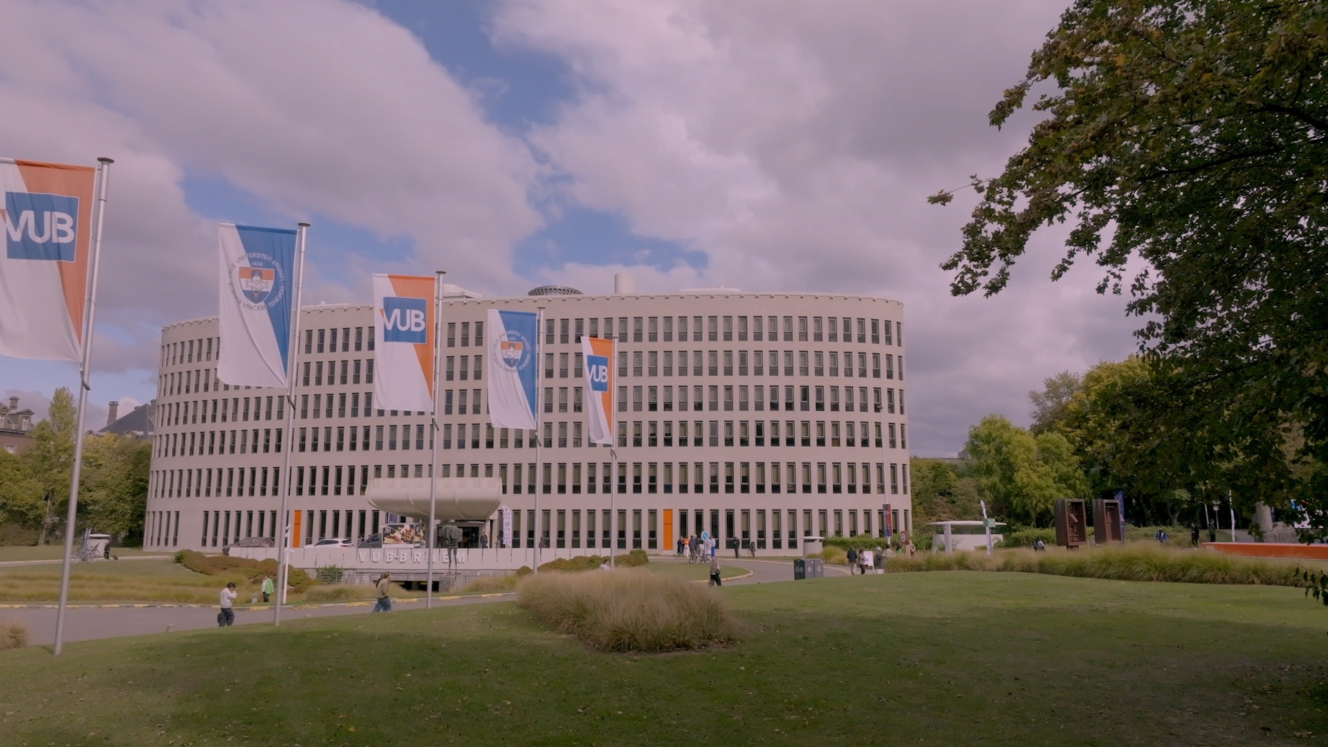 Recensie ‘Pano: De onbestrafte prof’ op VRT 1 ★★★★☆ | Humo: The Wild Site