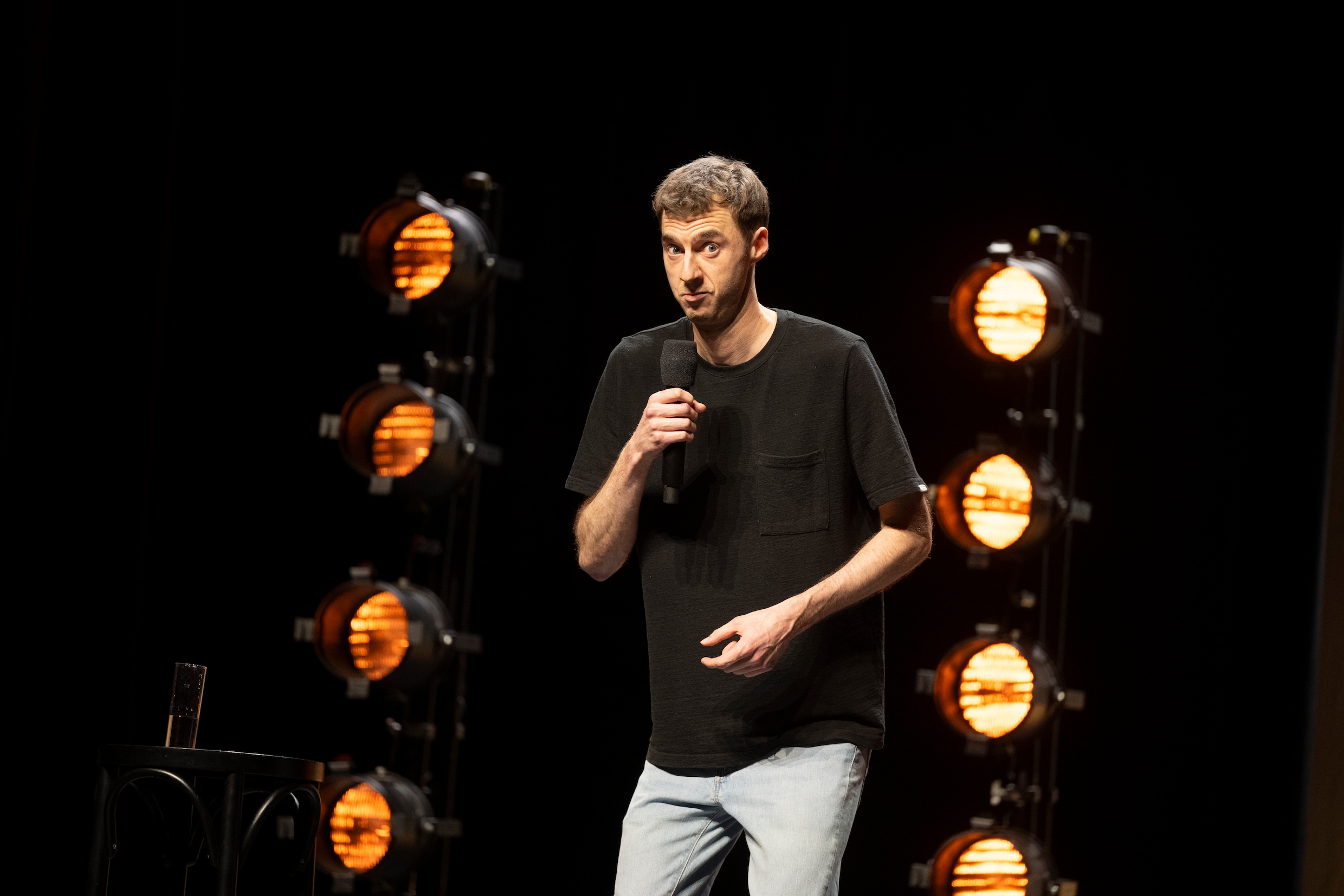Bregje Iding wint HUMO’s Comedy Cup 2025, dit was de finale: ‘Ofwel ...