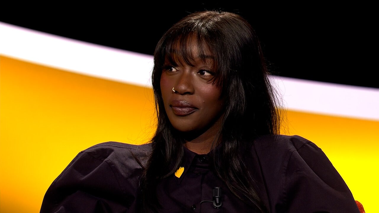 Miss Angel (‘De slimste mens’): ‘De hele zomer lang liep ik Erik Van ...