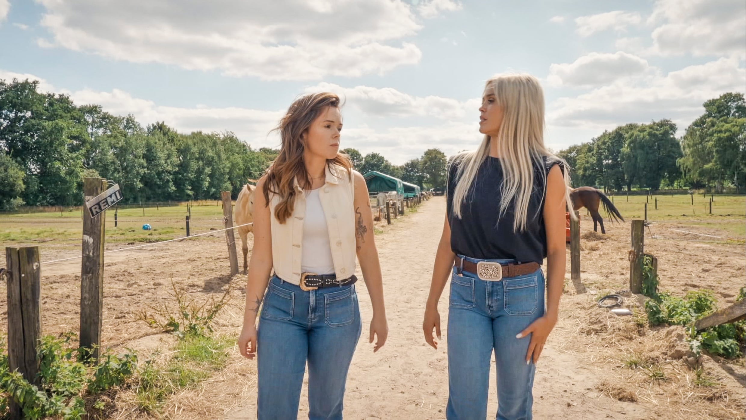 Blij dat Sien en Ziggy hun huwelijk zelf euthanaseerden: het vaste ...