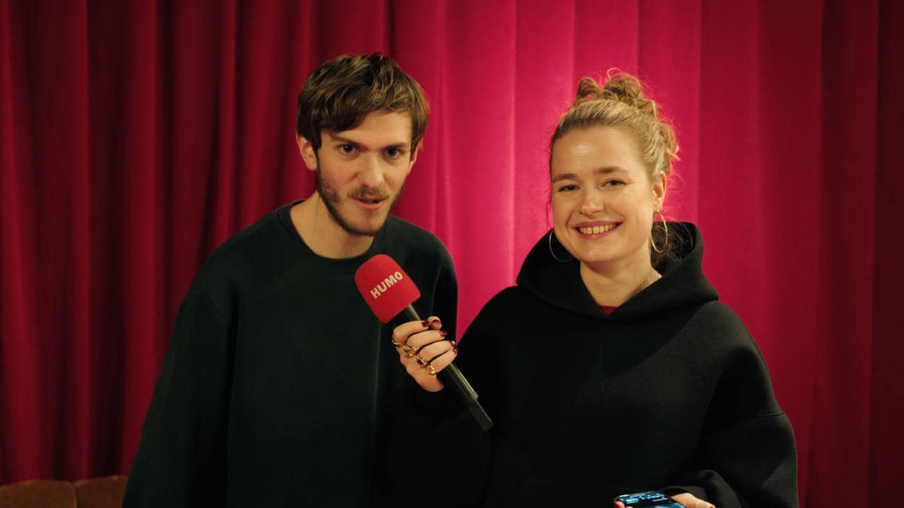 ︎ ‘Slimste mens’ Felix Heremans krijgt felicitaties van ‘Thuis’-acteurs ...