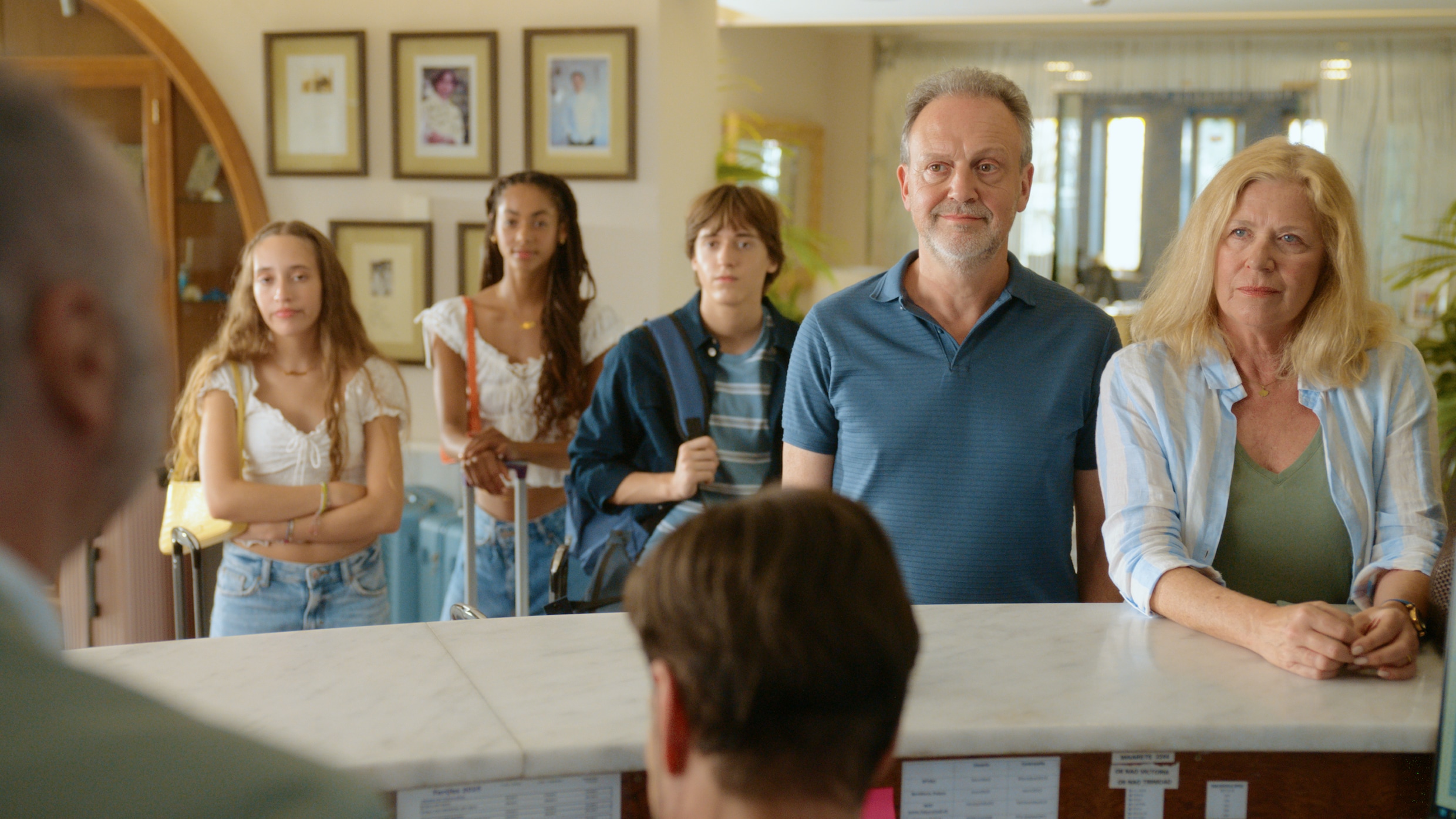 Recensie ‘All In’ met Barbara Sarafian op Streamz ★☆☆☆☆ | Humo: The ...
