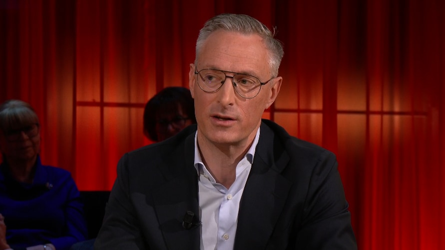 ‘Ge kunt nooit meemaken wat ik heb meegemaakt,’ zei Kim Van Oncen in ...