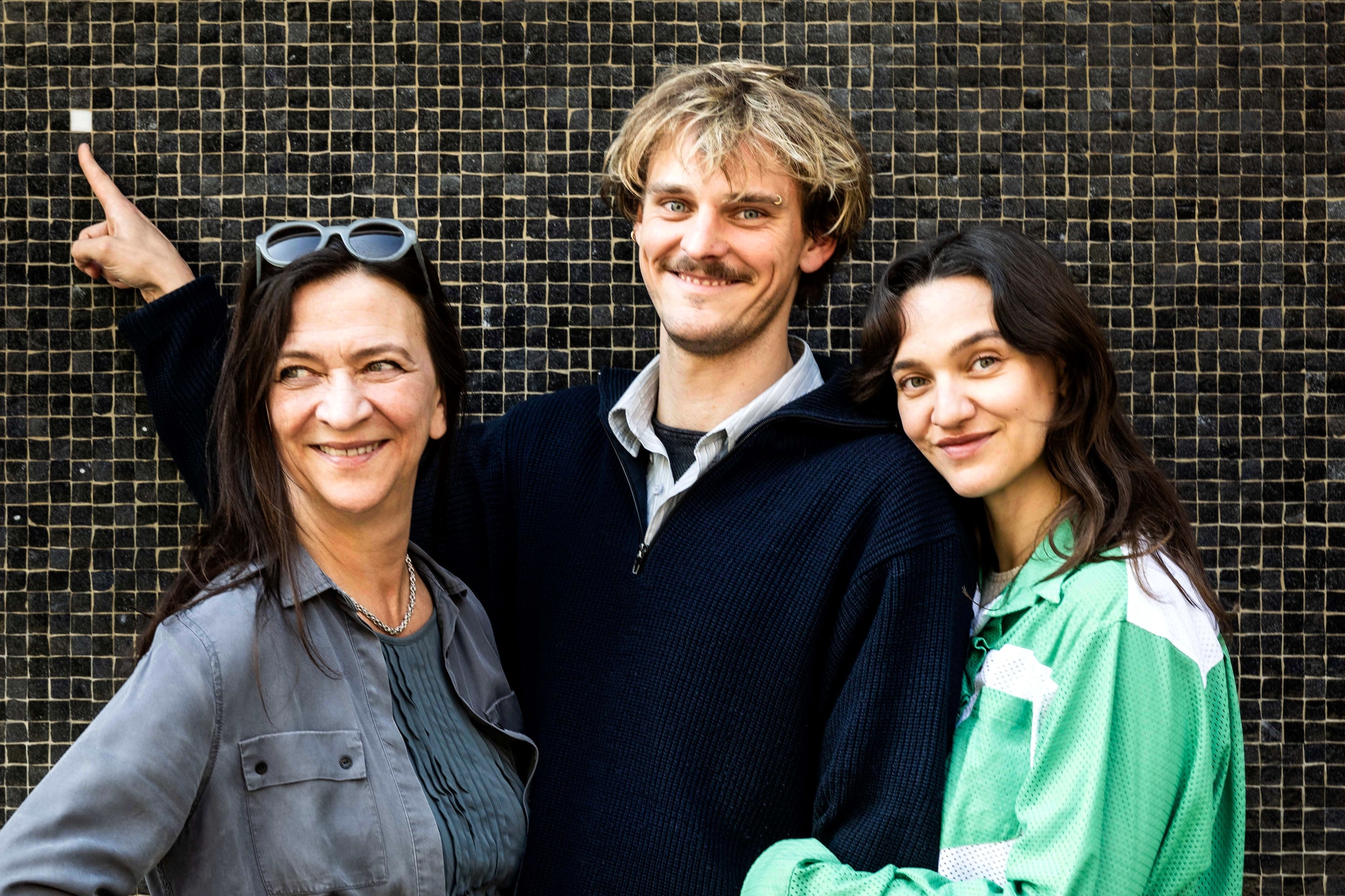 Viktor (30) en Stanislas (27), de kinderen van ‘Thuis’-actrice Ann Pira ...