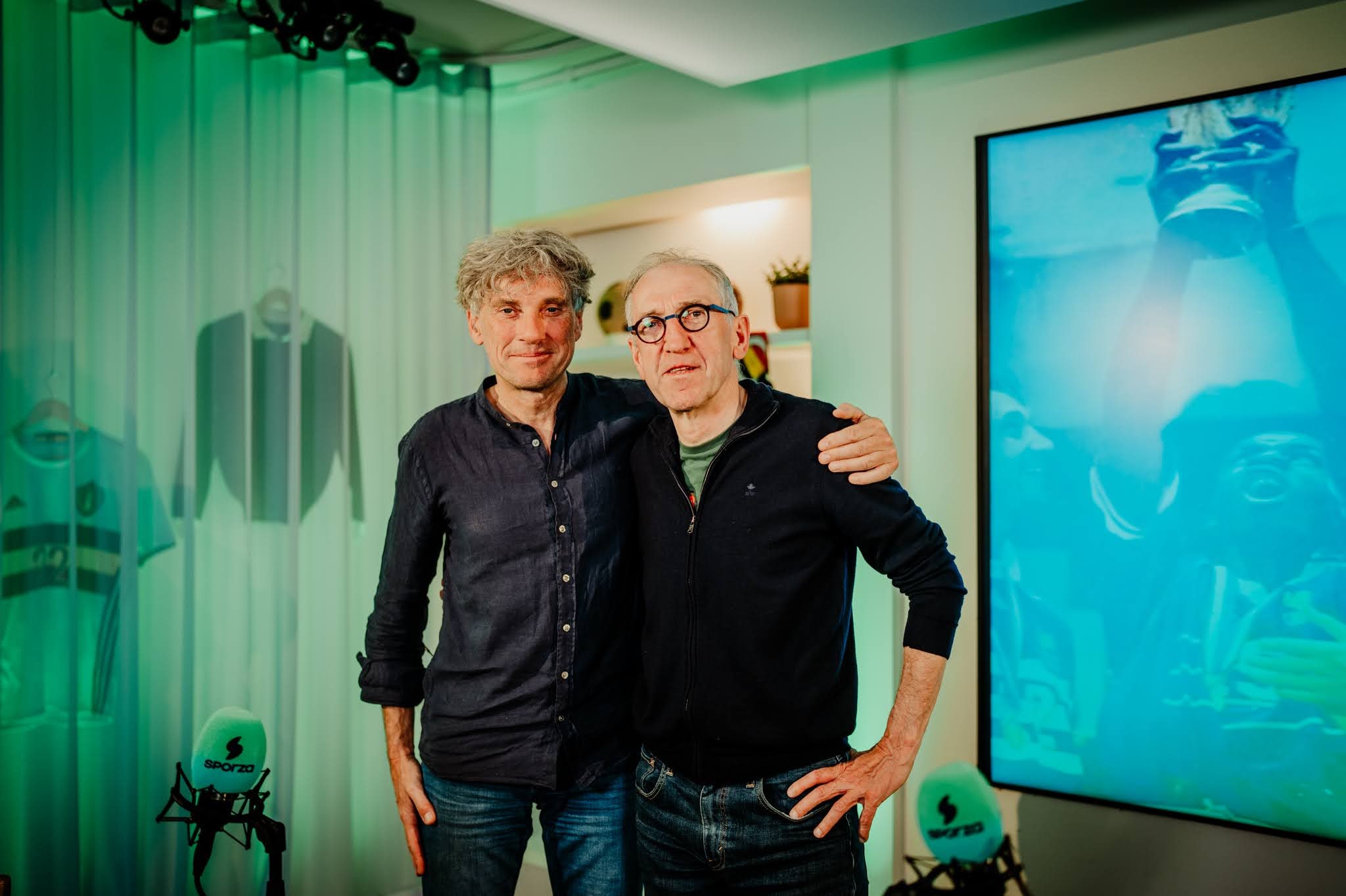 Recensie ‘Sporza WK koorts’ op VRT Max, met Franky Van der Elst en ...