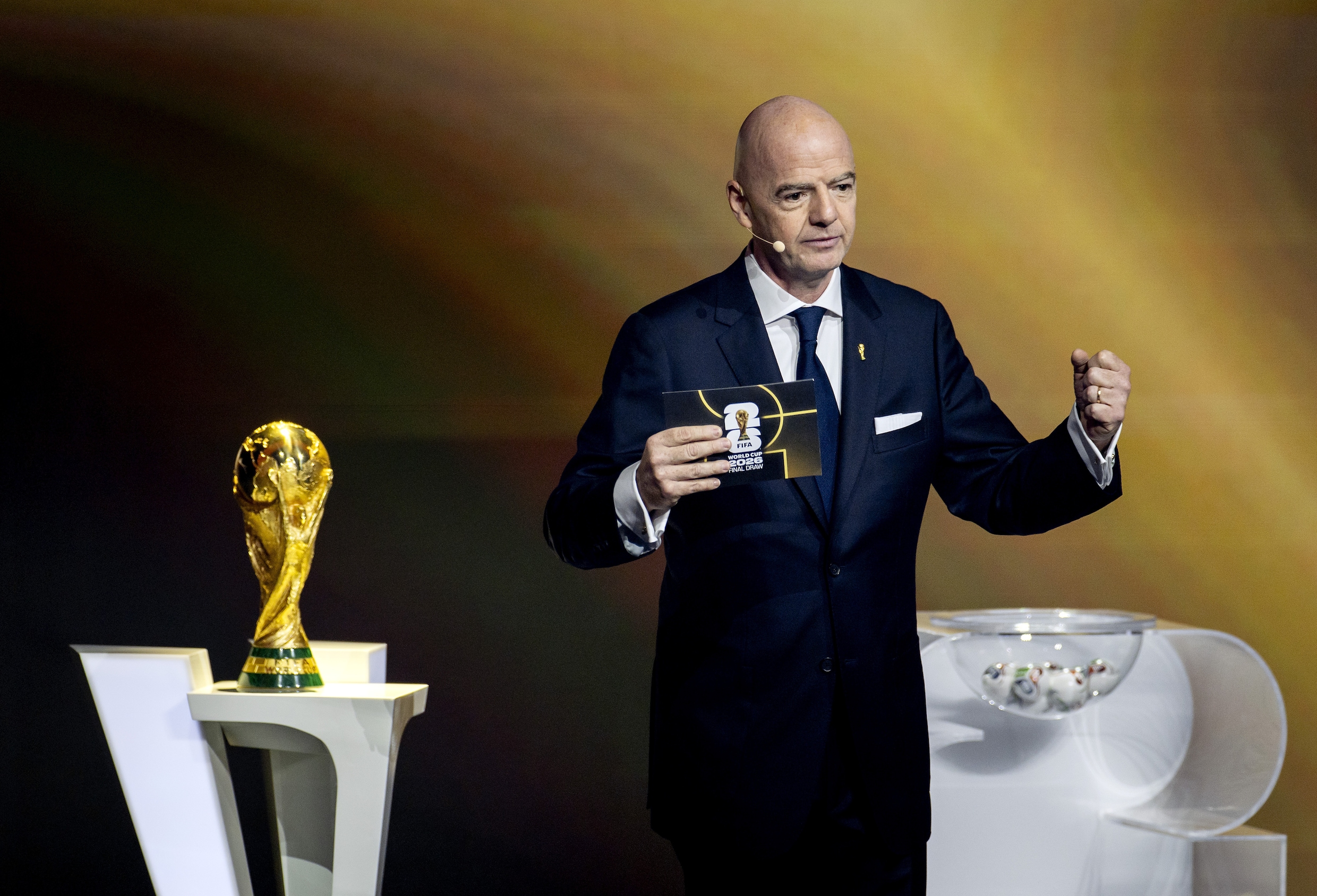 ‘Het probleem van FIFA-voorzitter Gianni Infantino is zijn voorliefde ...